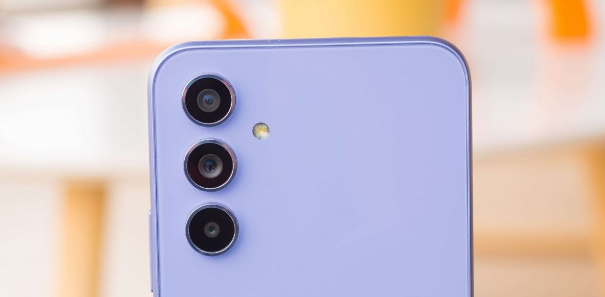 تعرف على مواصفات ومميزات وعيوب سامسونج Galaxy A55