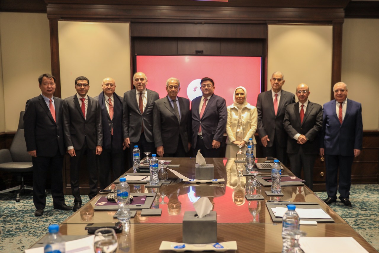 رجال الأعمال المصريين الصينيين