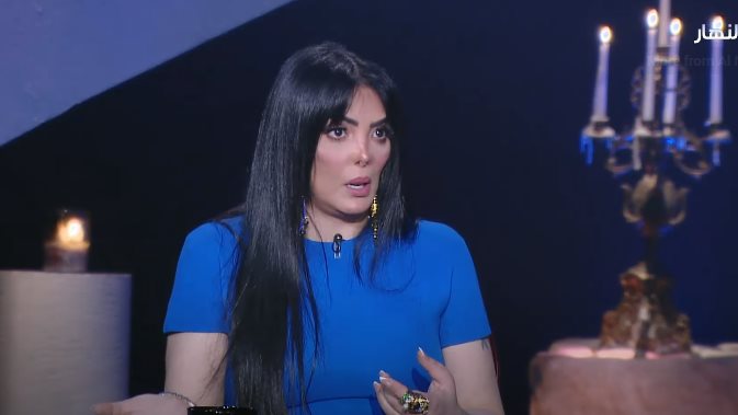 حورية فرغلي تكشف قصة بيتها المسكون بالأرواح وترد على شائعة مثيرة مع