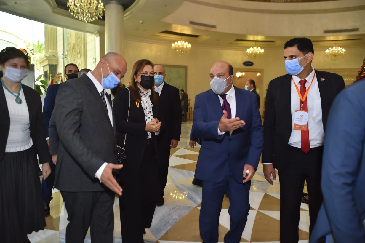 رغم أزمة كورونا وزير المالية 105 5 مليار جنيه فائضا أوليا بالموازنة