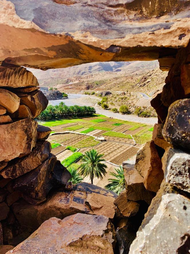 وادي غول بسلطنة عمان.. أقرب إلى الجنّة على الأرض