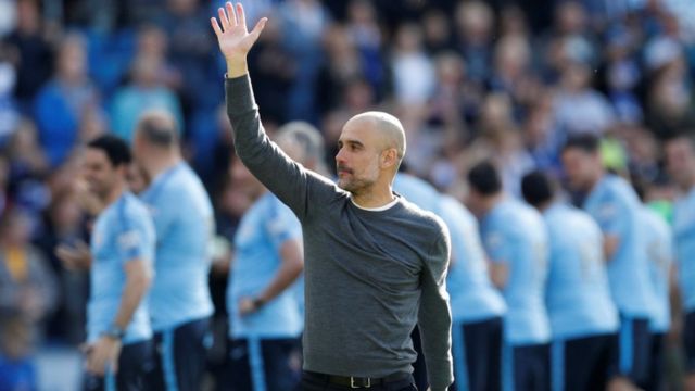 جوارديولا يلمح لعدم الاستمرار مع مانشستر سيتي ويؤكد تشافي جاهز