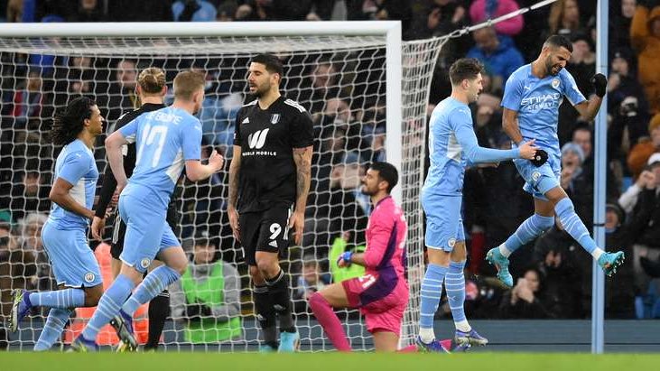 جوارديولا يعلن تشكيل مانشستر سيتي أمام برينتفورد في الدوري الإنجليزي