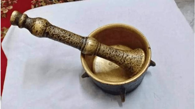 الهون النحاس القديم للبيع بـ 450 ألف جنيه| تفاصيل